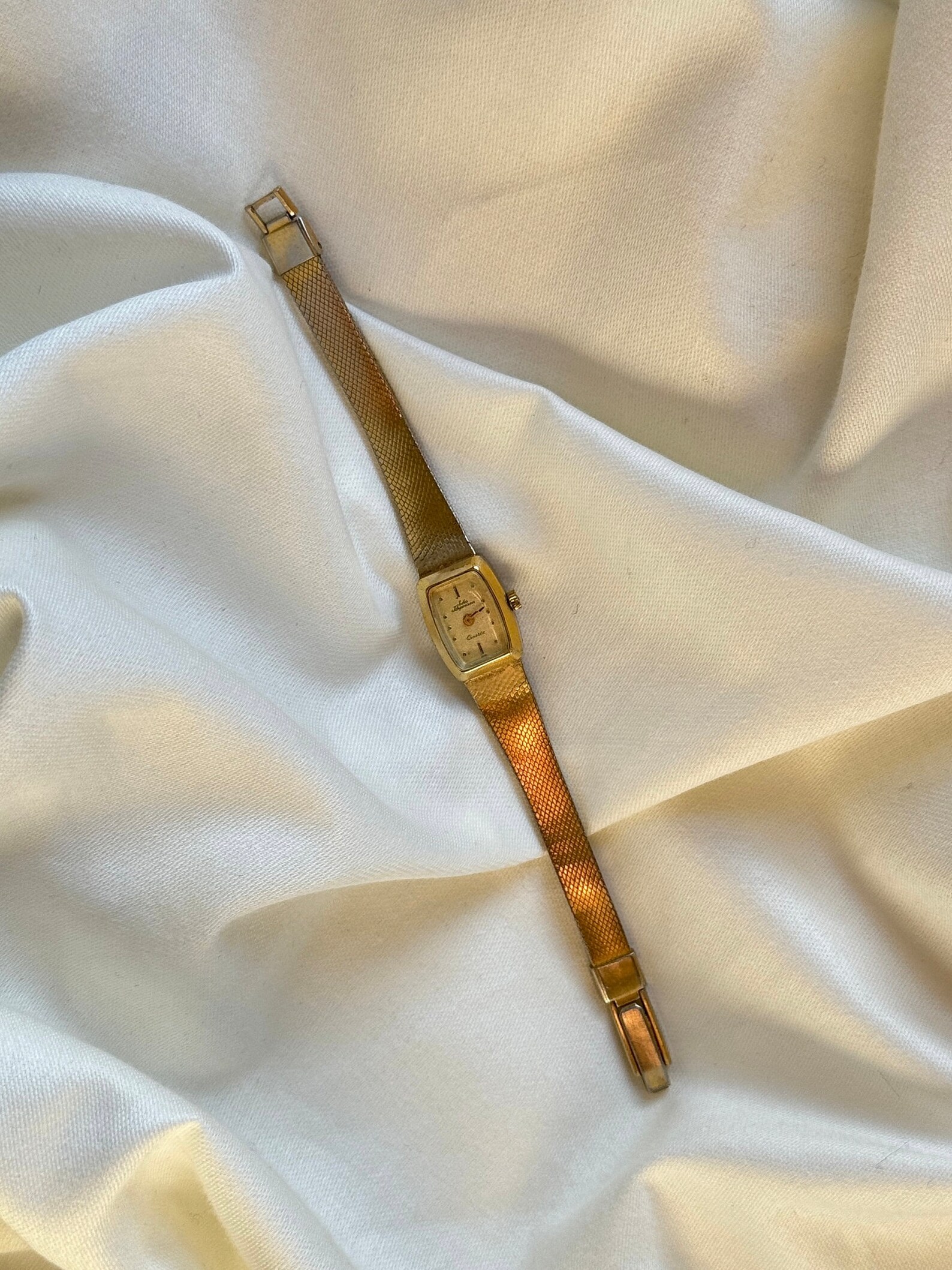 Vintage Jules Jurgenson Gold Tone Small Dainty Watch - Etsy