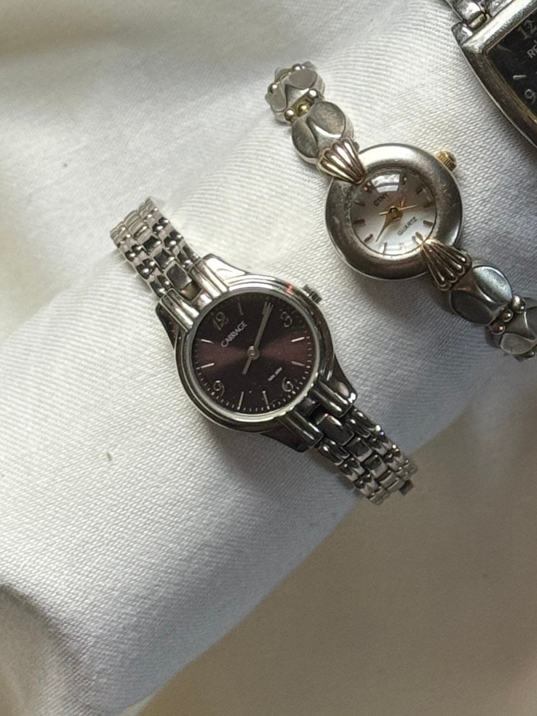 Vintage Silver Toned Watch Small Round Face Dainty - Etsy