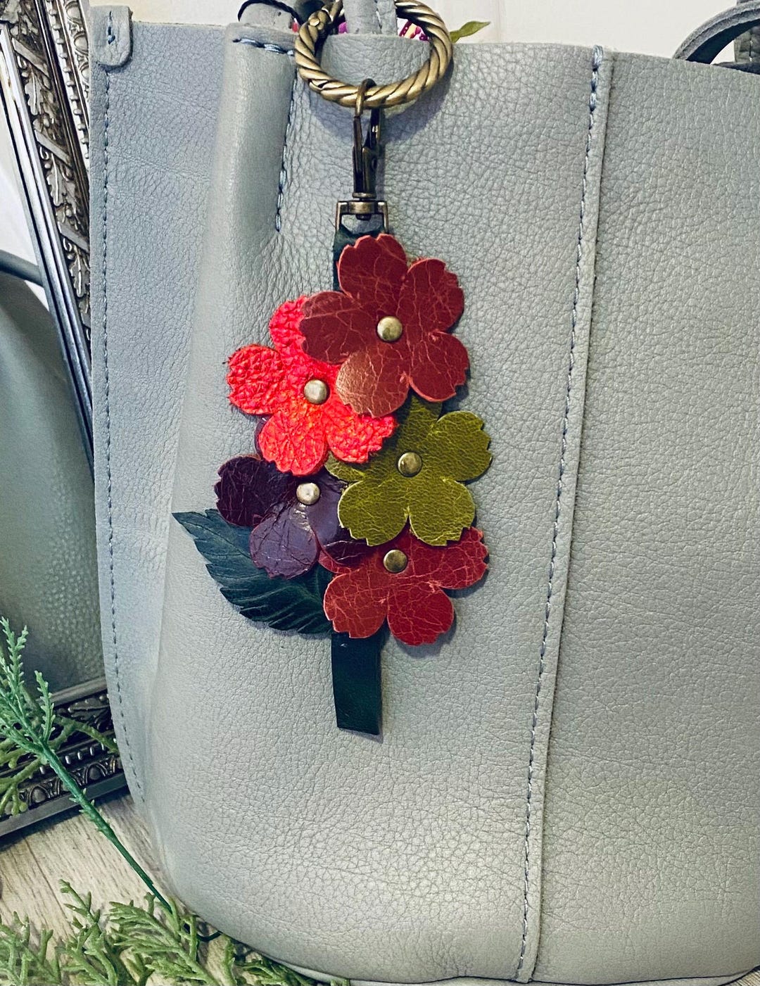 Flowers Bouquet Tassel Keychain Purse Charm for Handbag Christmas Gift ...