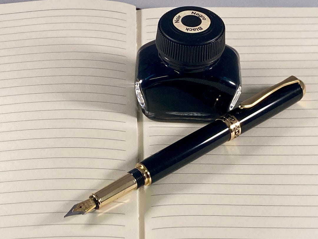 Elegant Handcrafted Fountain Pen. Black Deluxe Fountain Pen. Acrylic ...
