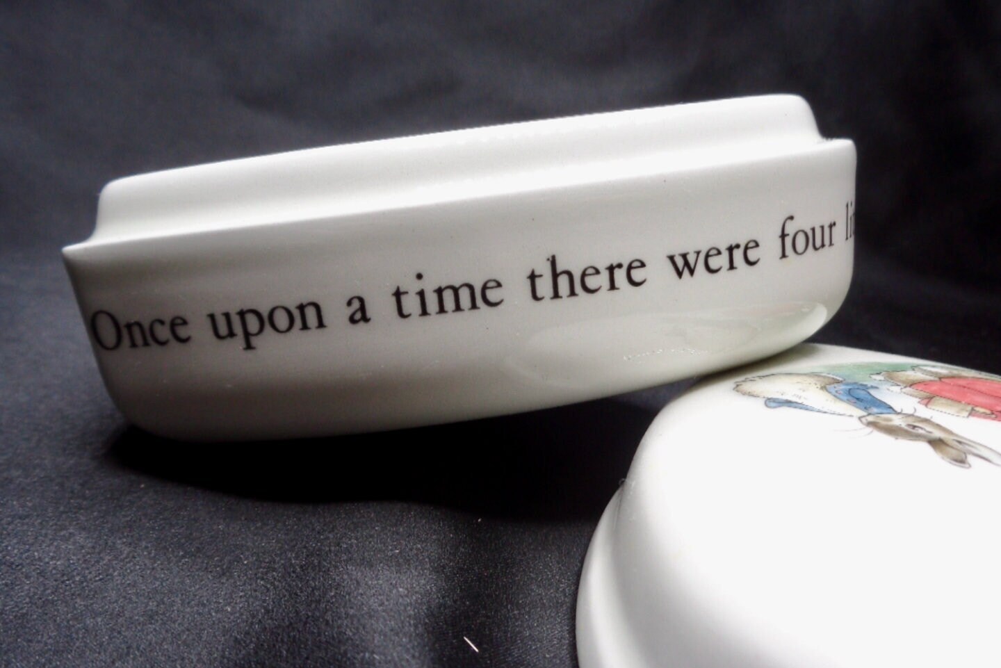 Peter Rabbit Porcelain Box Made in England by Wedgwood and Barlaston - Etsy