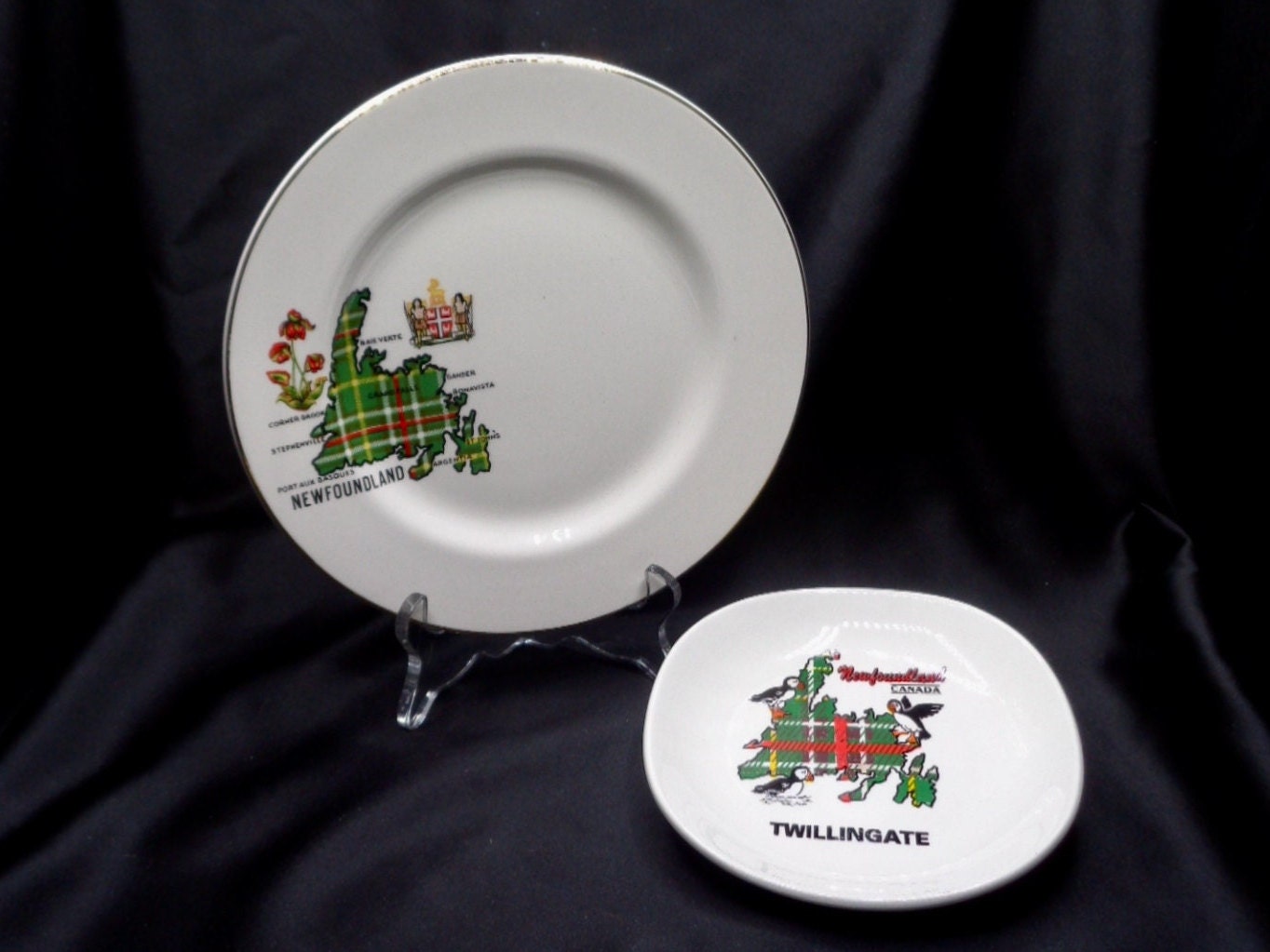 2 Souvenir Dishes for Newfoundland, Canada - Etsy Canada