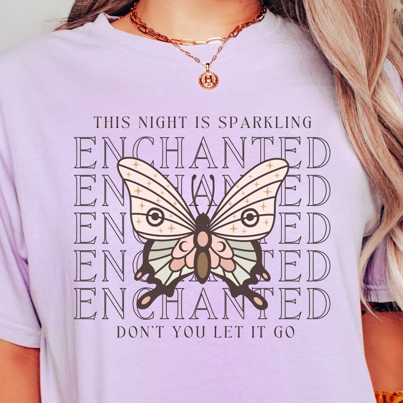 GoldenMothDesigns - Etsy