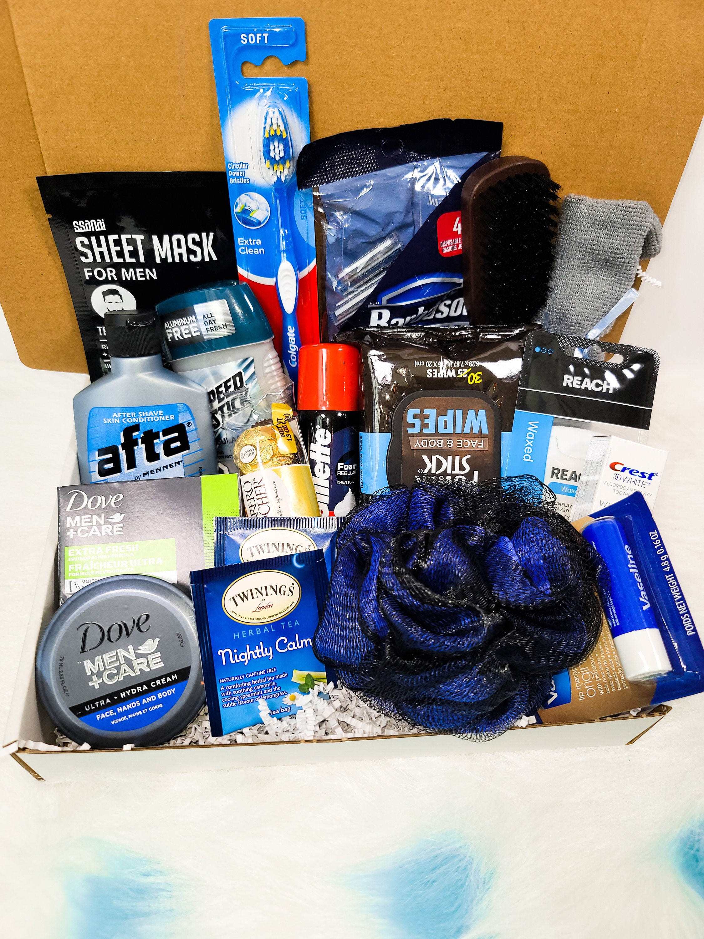 Self Care Gift Box, Grooming Gift Box, Valentines Gift for Men, Skin ...