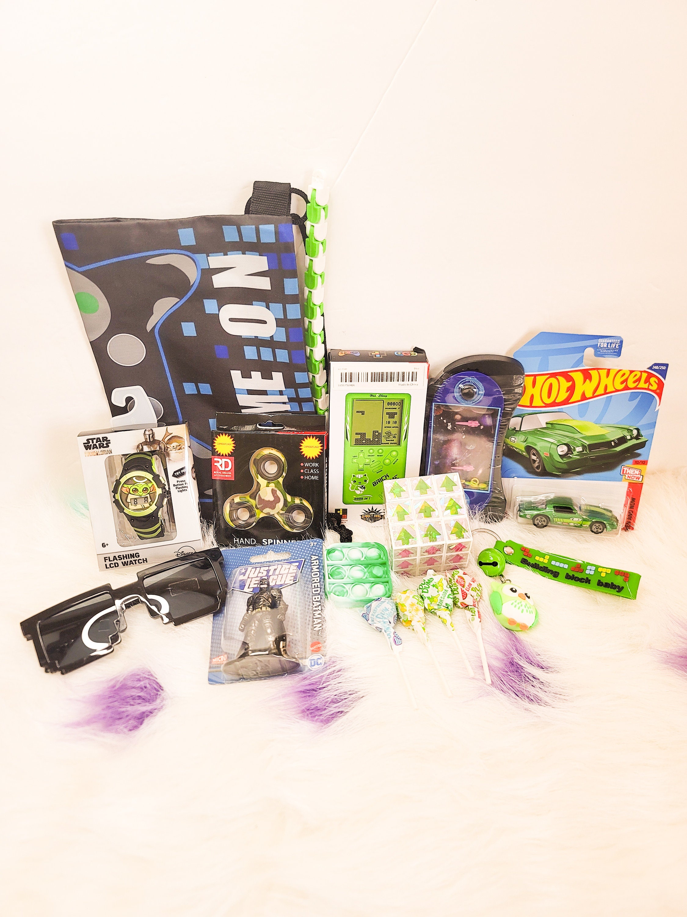 Birthday Gift Box for Boys, Teen Boy Christmas Gift for Boys, Mini ...
