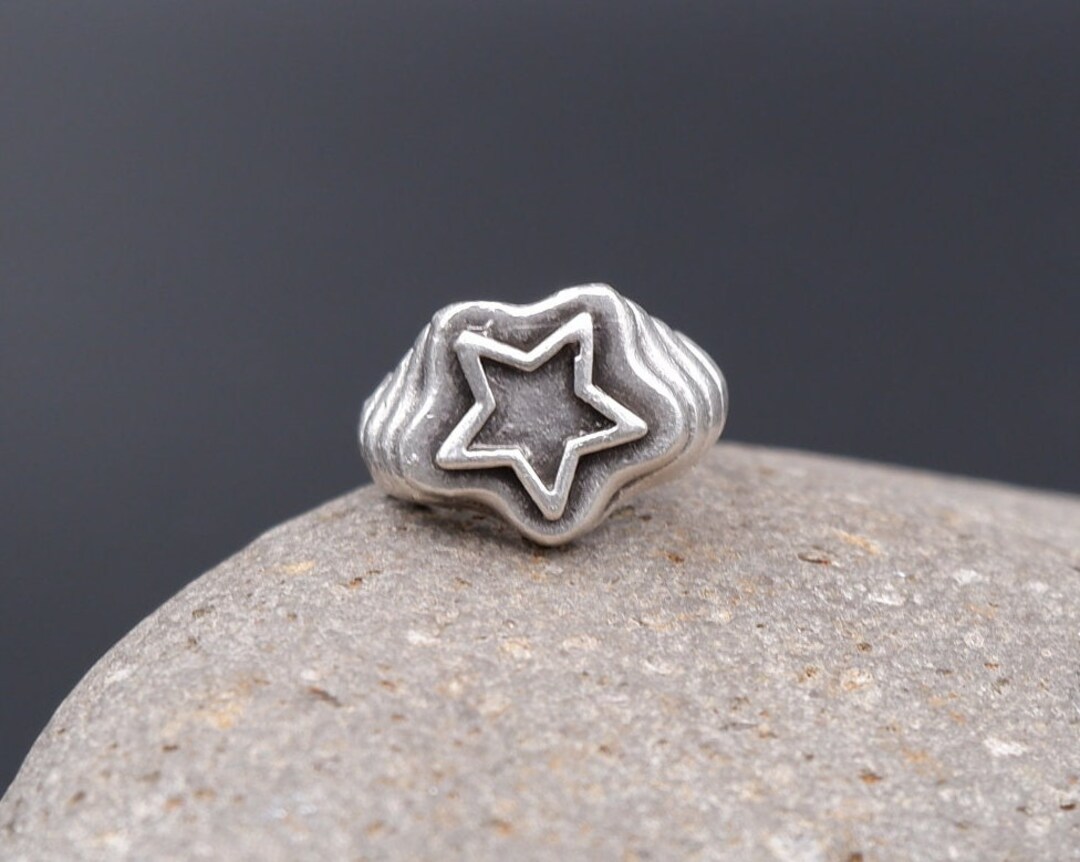 MINIMALIST STAR RING - Rings for Woman • Handmade Ring • Comet Ring ...