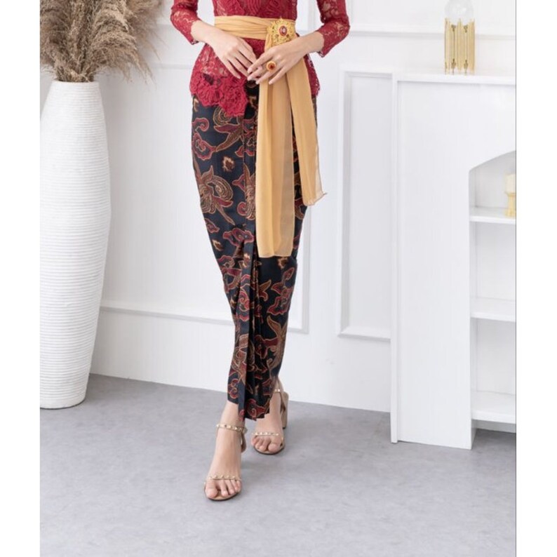 Floral Batik Mermaid Skirt | Romantic Garden & Formal Event Wear - Etsy