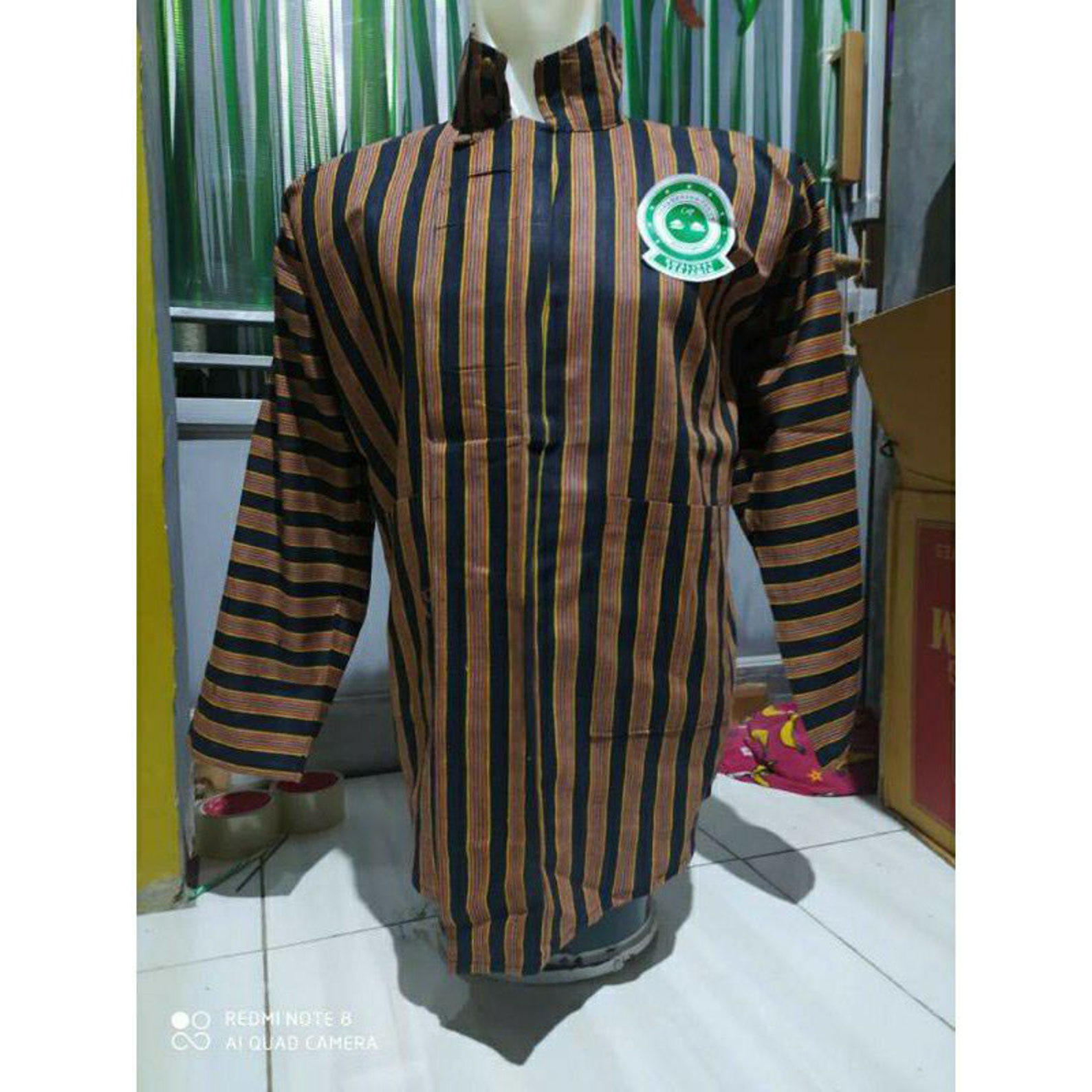 Javanese Traditional Clothes | Surjan Lurik Shirt | Kebaya Blangkon ...