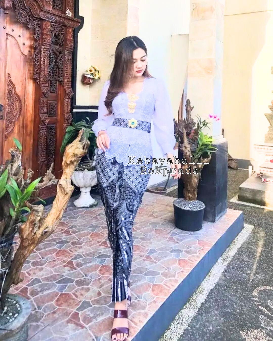 Kebaya Dress Complete Set for Weddings or Formal Event Made of Brocade ...