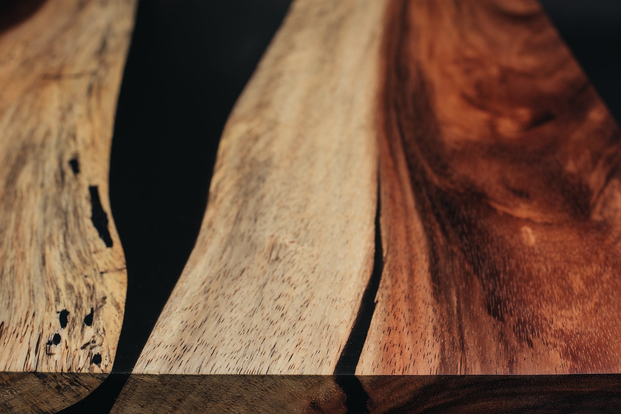 Monkey Pod Epoxy Table - Etsy