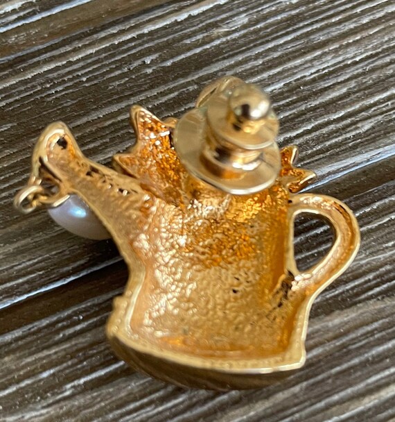 Vintage Avon Watering Can Pin with pretty Flowers and… - Gem