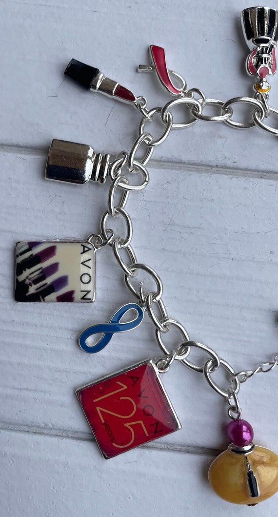 Vintage Avon 125 anniversary collection charm bracelet - Gem