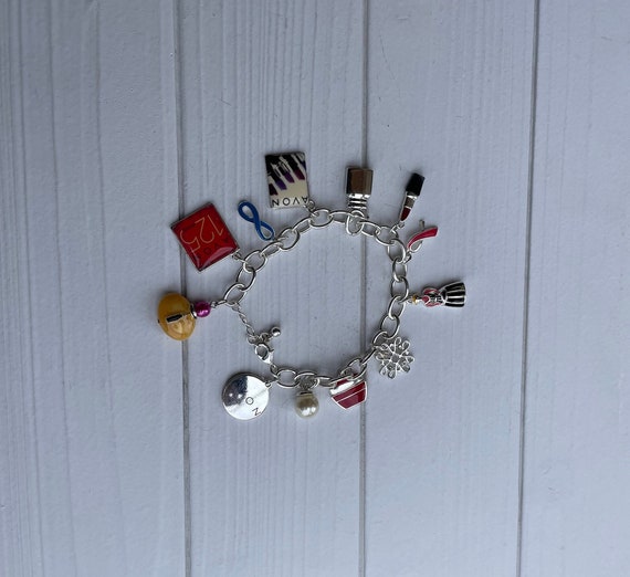 Vintage Avon 125 anniversary collection charm bracelet - Gem