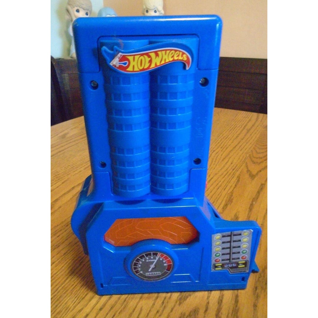 Hot Wheels Car Launcher BGJ55 Super Loop Chase Race Track Set ...