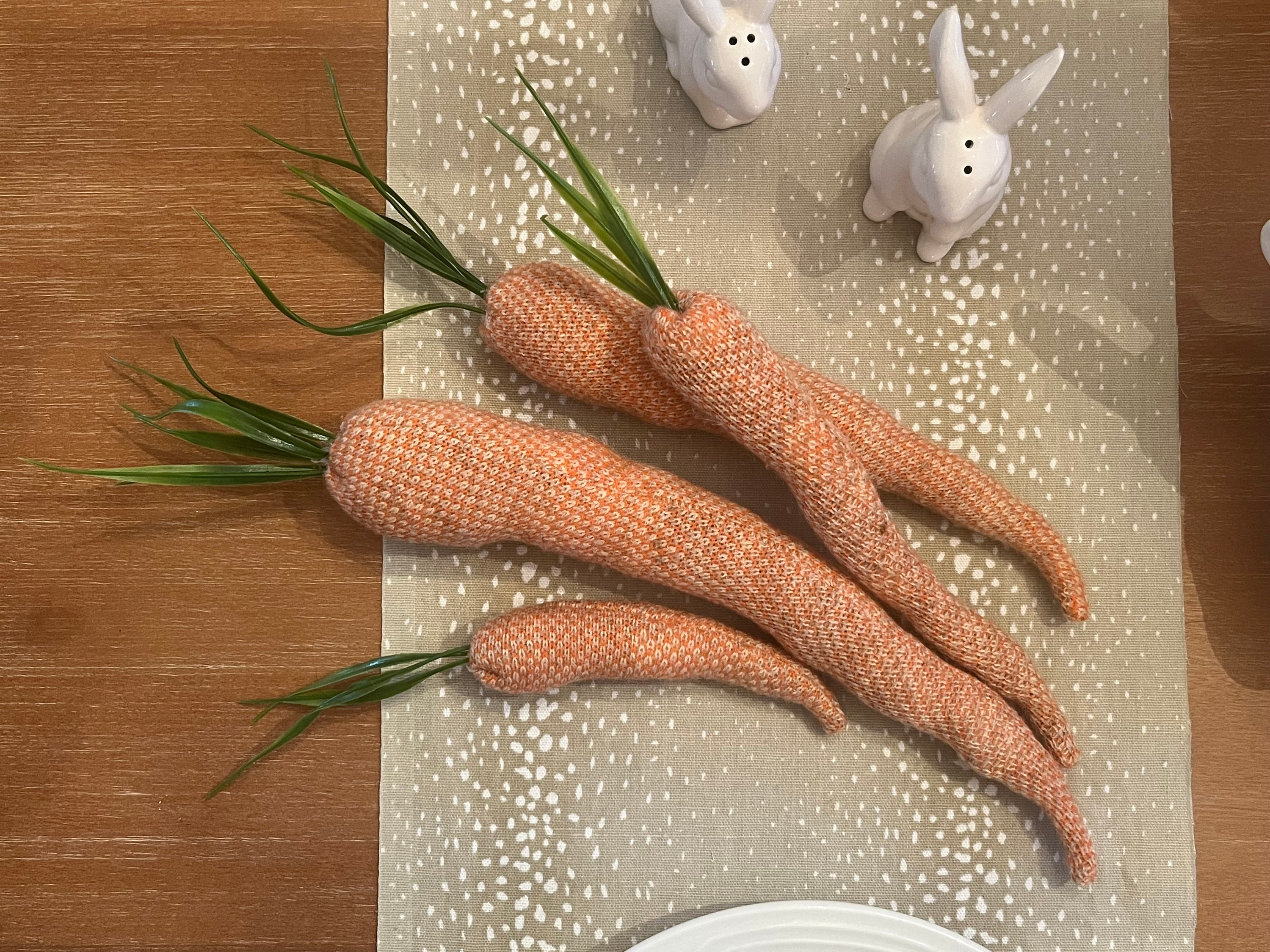 Farmhouse Fabric Carrots, Fabric Carrot Easter Decor, Rustic Carrot ...