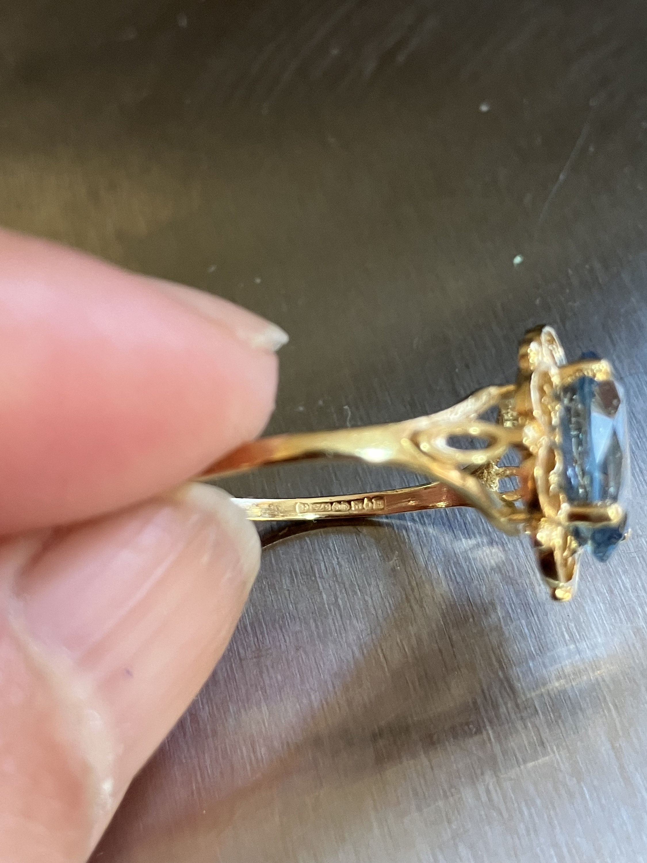 US Tariff Included-9ct Gold Filigree Setting Blue Topaz Ring Sparkling ...