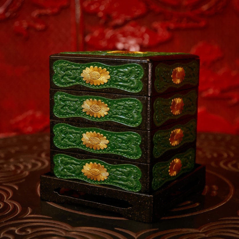 Chinese Lacquer Thread Sculpture Box/raden Sunflower Pattern Box ...