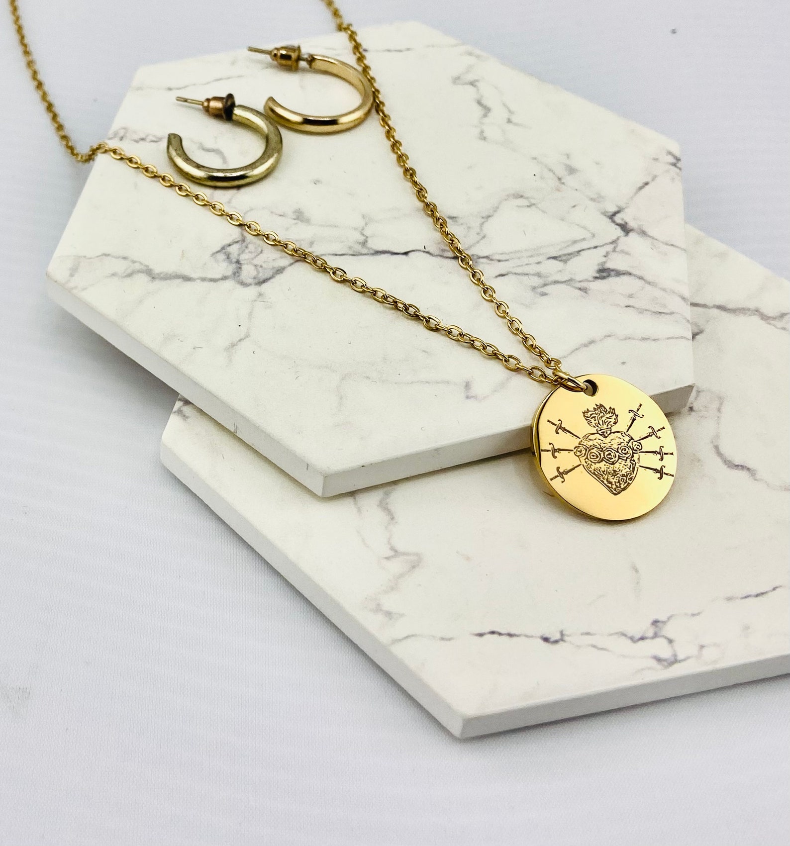 Sorrowful Heart of Mary Pendant, Seven Sorrows of the Blessed Virgin ...