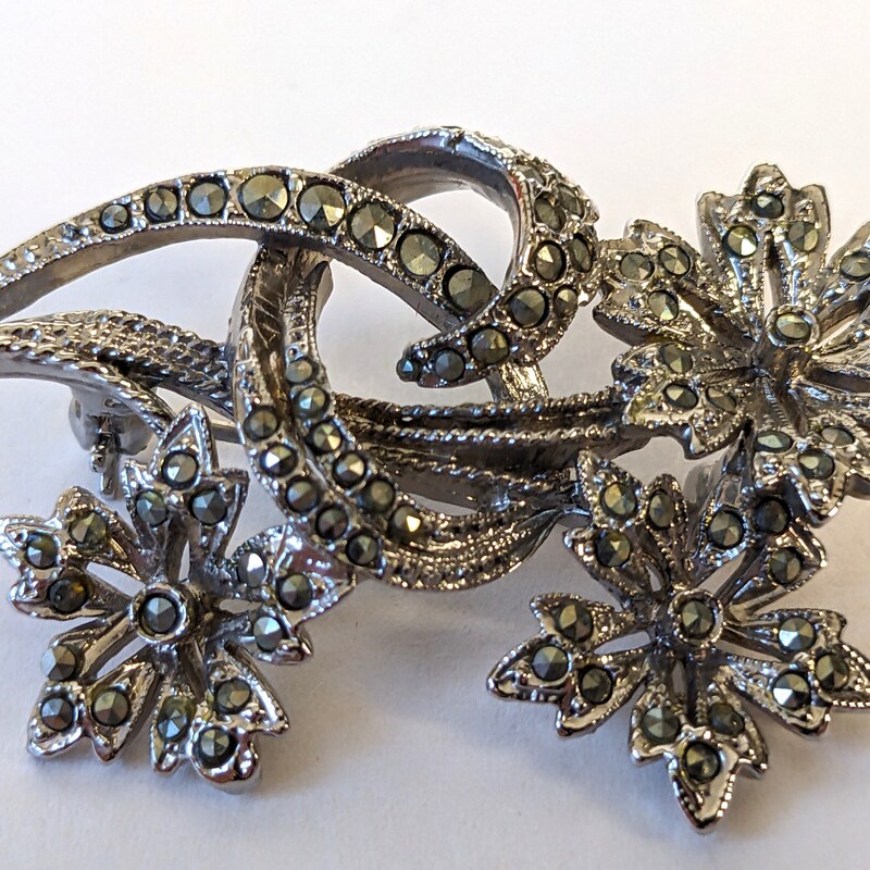 Brooch Signed "exquisite" - Etsy