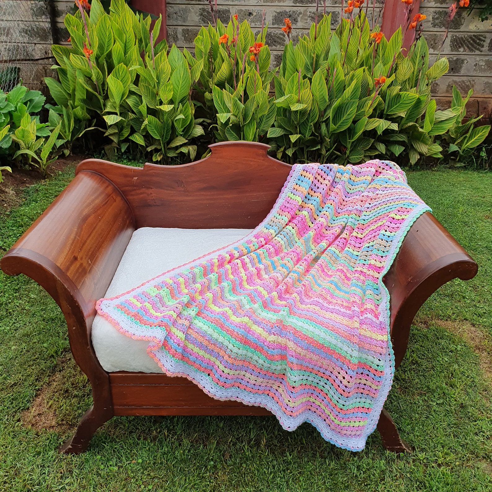 Candy Cradle Crochet Baby Blanket With Stacking Shell Border - Etsy