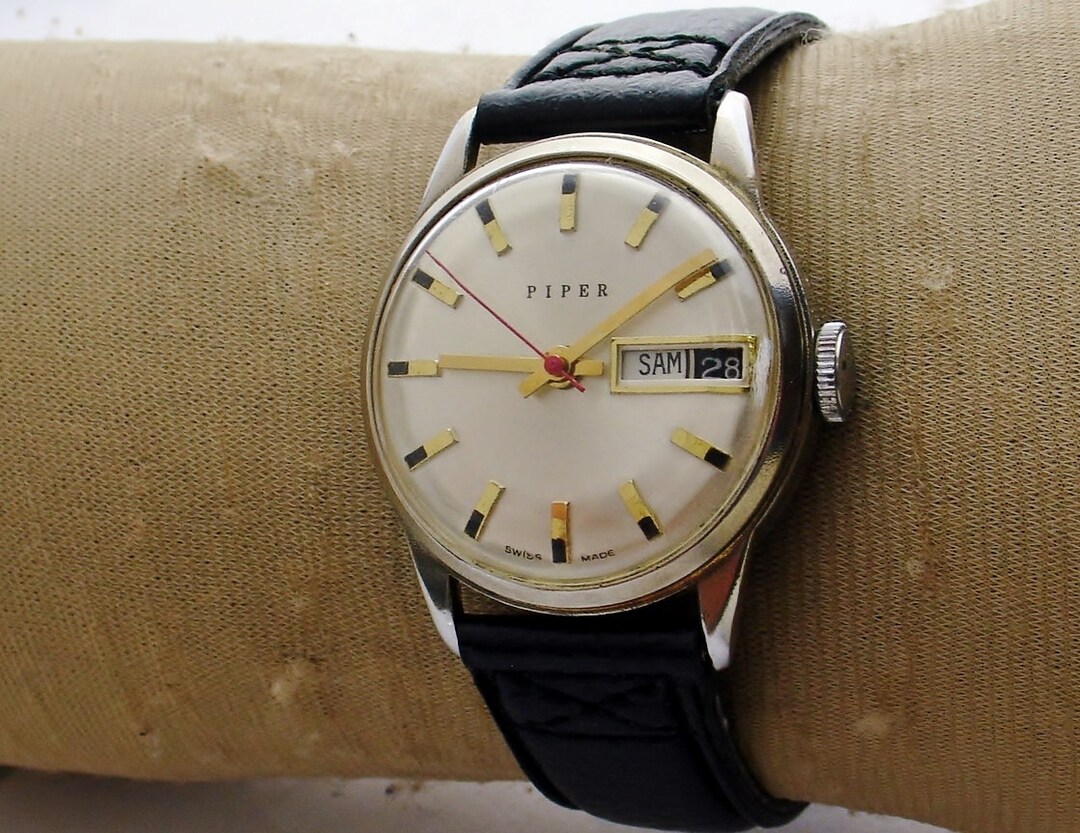 DRESSWATCH Day Date Steel Winding 1960's Unisex - Etsy