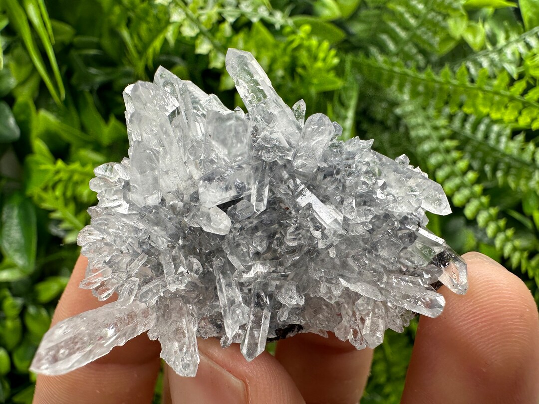 Lovely Transparent Quartz Whit Sphalerite Natural Minerals Souvenir ...