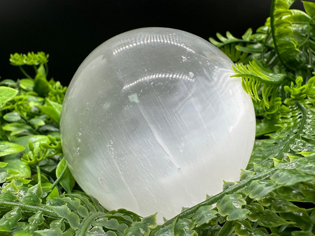 ONE (1) 528 Gr.(70mm.) Natural Selenite Sphere,quartz Crystal Sphere ...
