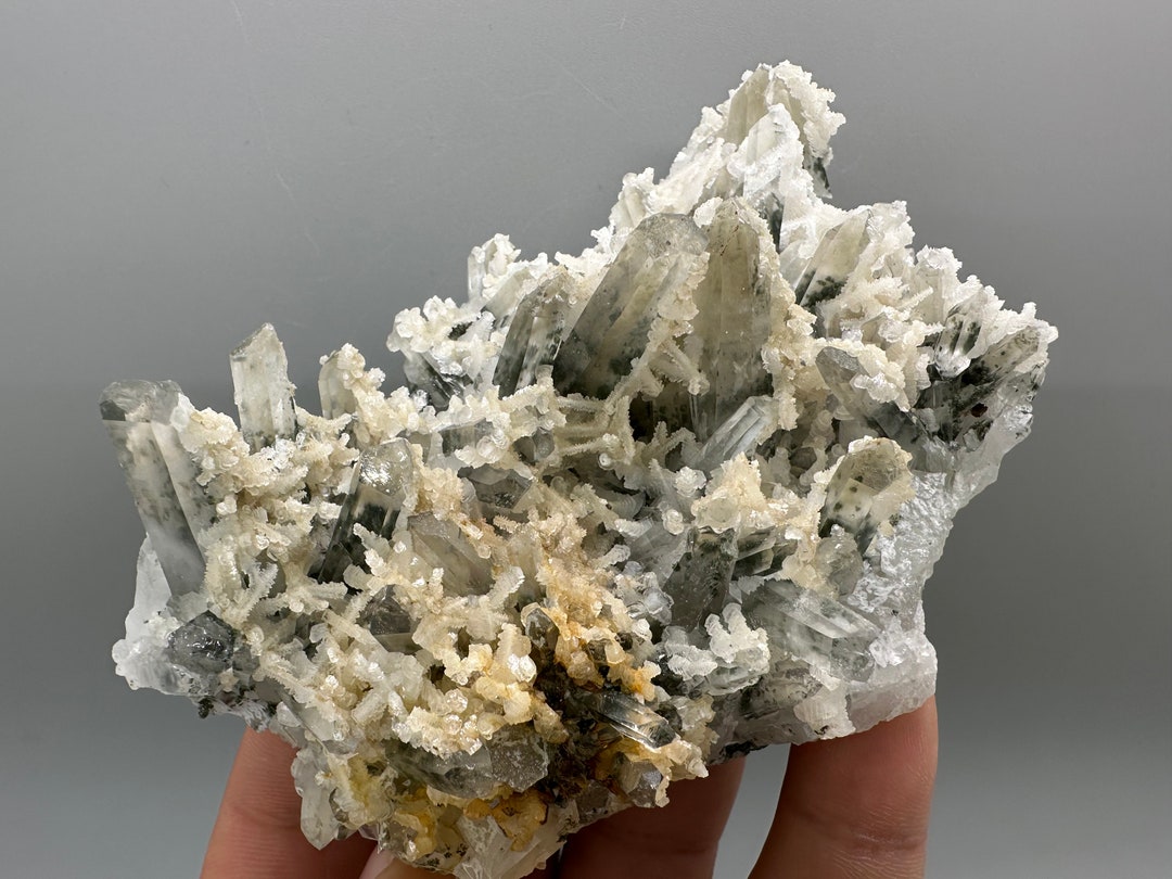 Stunning Calcite on Transparent Quartz,natural Minerals Souvenir ...