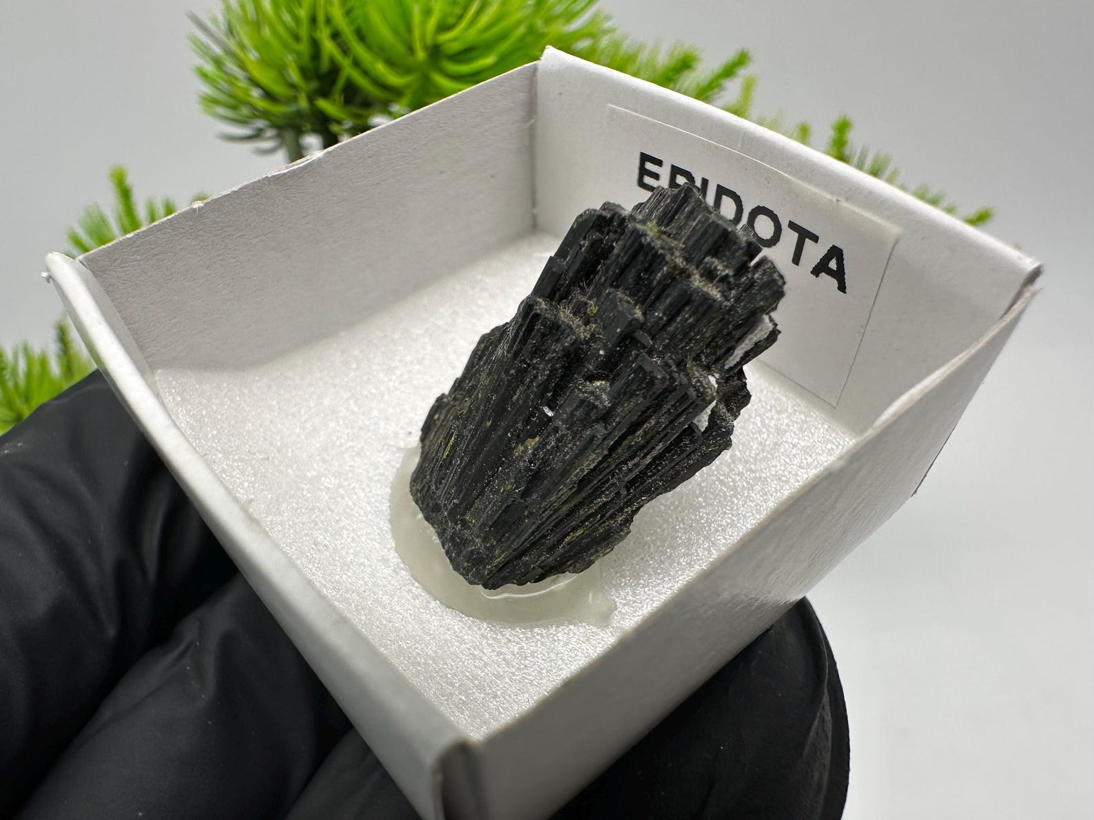 Very Rare Epidote From Peru,stunning Green Epidote,wholesale Epidote ...