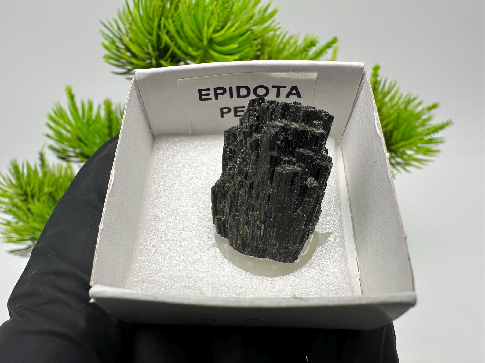 Very Rare Epidote From Peru,stunning Green Epidote,wholesale Epidote ...