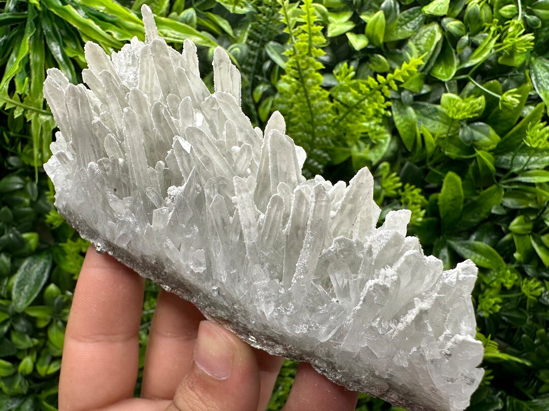 Lovely Quartz Whit Calcite Transparent Quartz Natural Minerals Souvenir ...