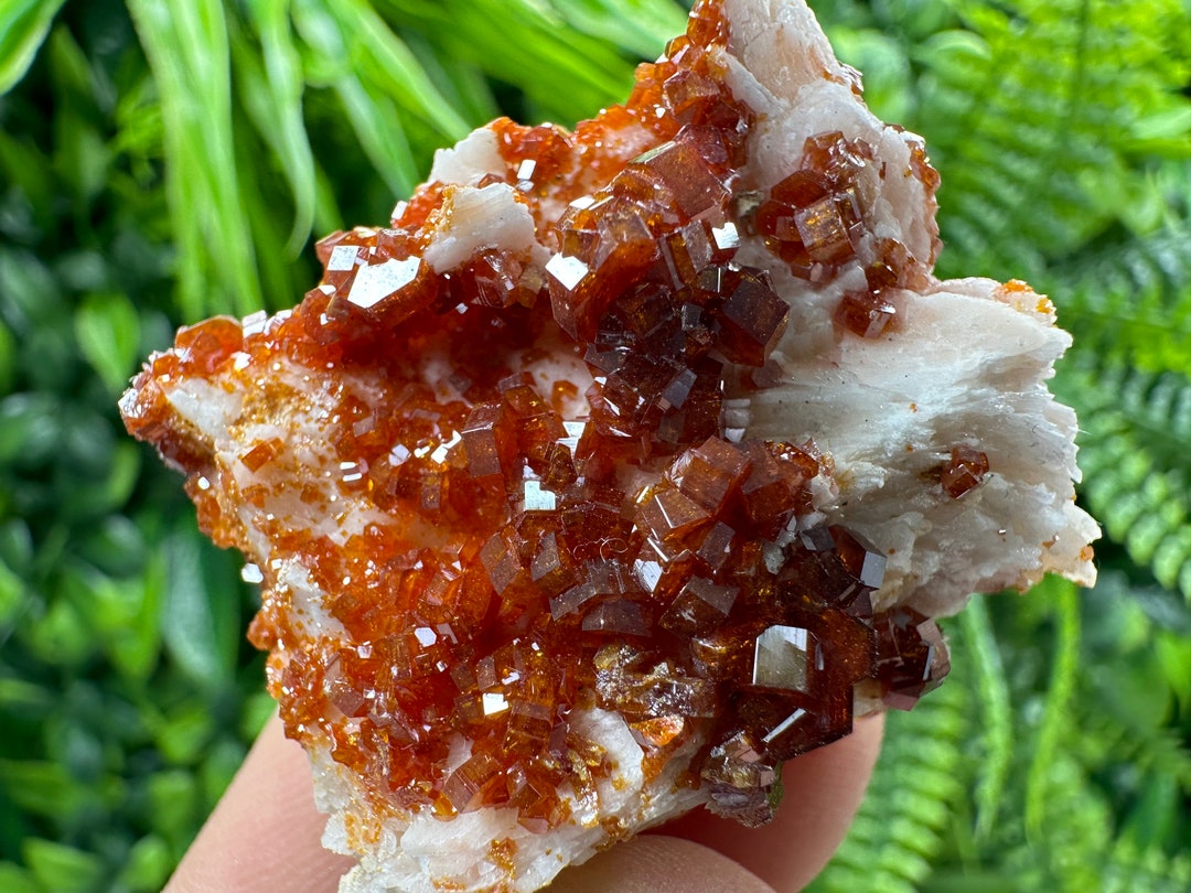 Red Vanadinite on Barite From Morocco,crystal, Mineral,specimen,cluster,vanadinite Crystal ...