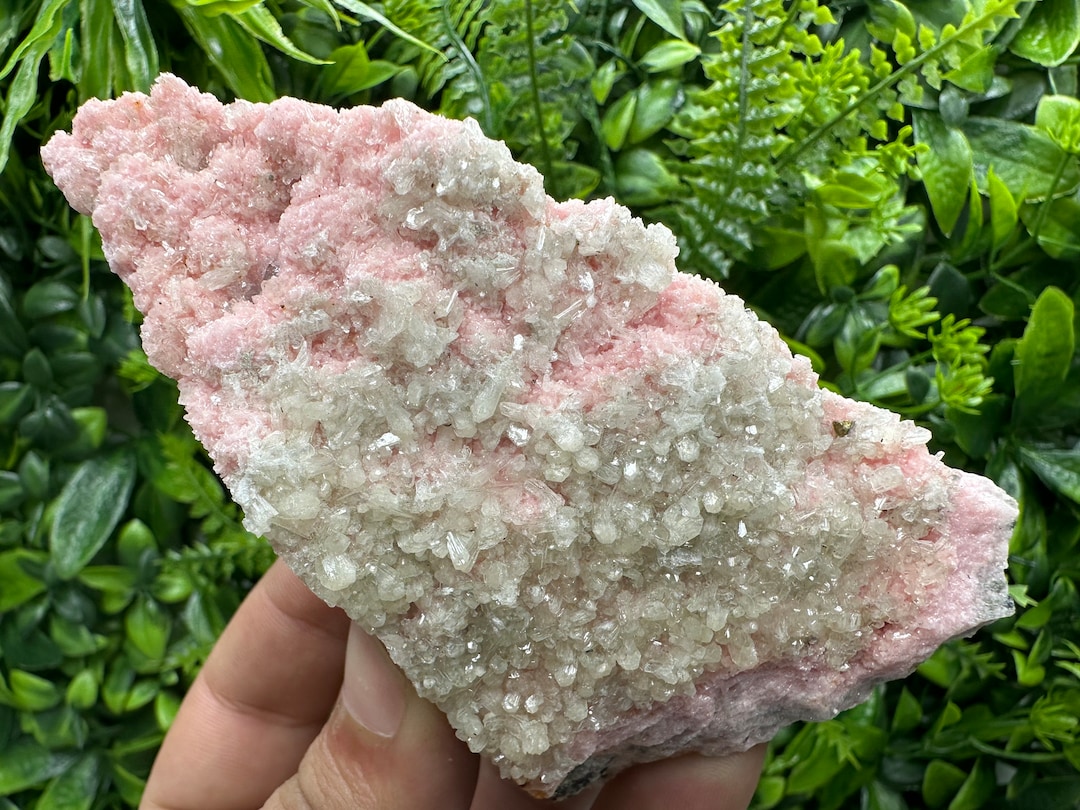 Amazing Very Colorful, Deep Pink Rhodochrosite Roses Type Whit Stilbite ...