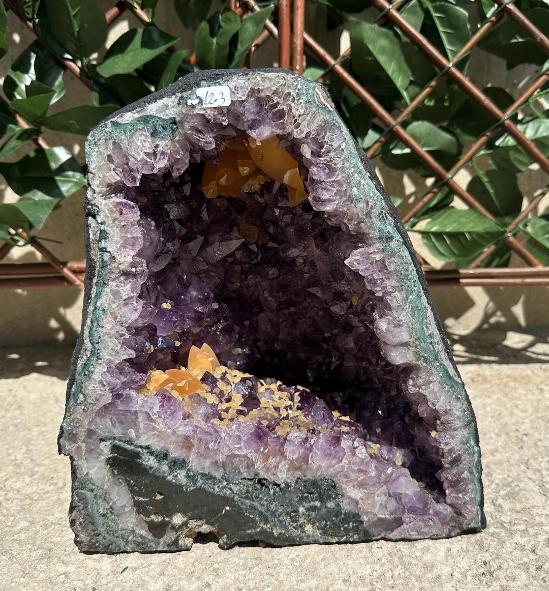 Usa/delivered Duty Paid - Large Amethyst Geode From Brazil, Purple ...