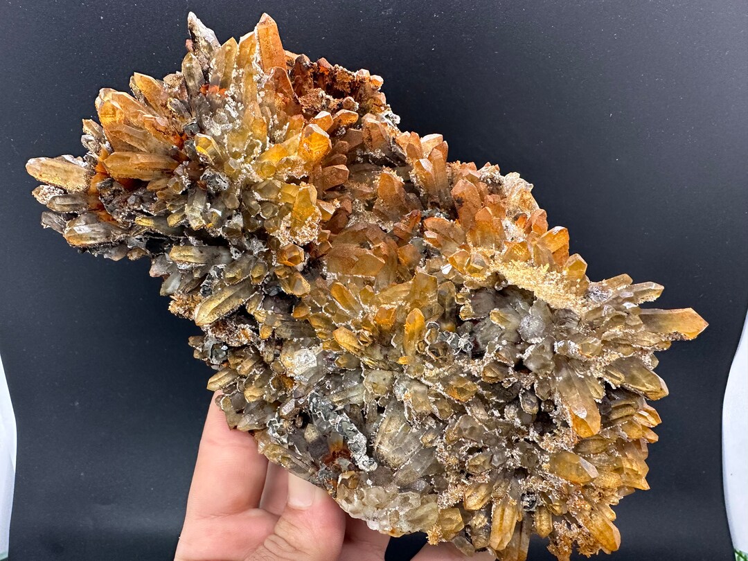 Wonderful Quartz Whit Iron Oxide Limonite Effect Natural Minerals ...