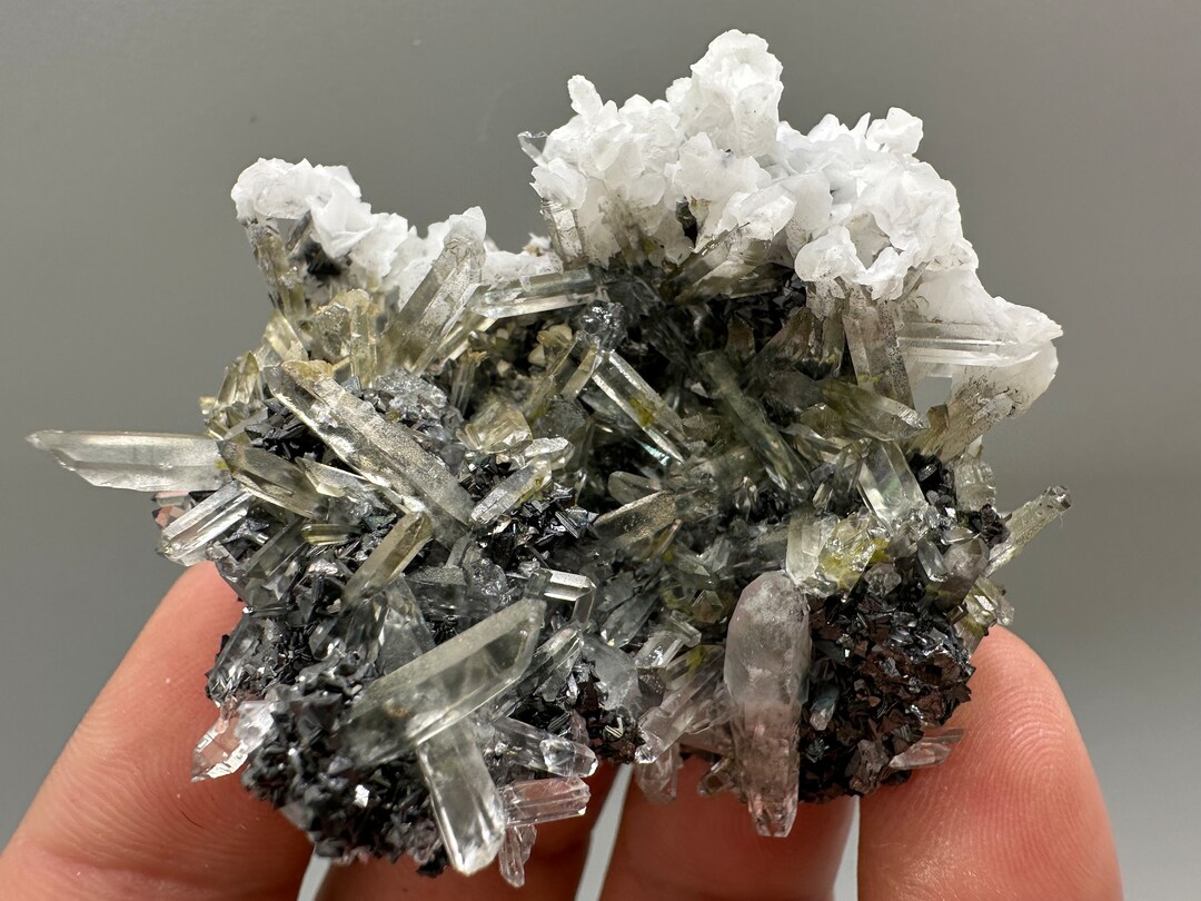 Stunning Transparent Quartz Whit Chlorite and Calcite,natural Minerals ...