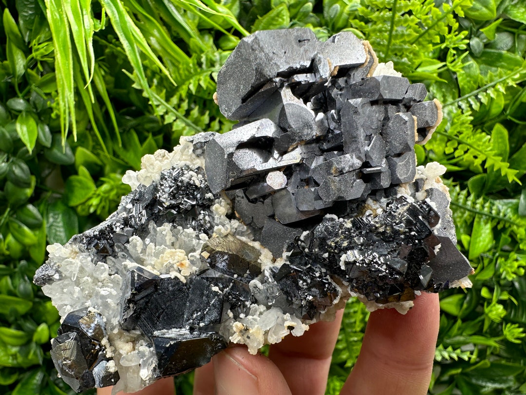 Skeletal Galena With Calcite, Sphalerite, Chalcopyrite on Quartz ...