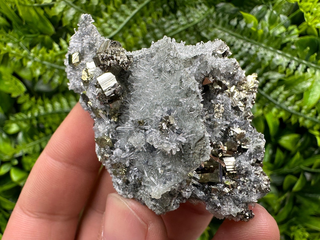 Amazing Piece Pyrite on Quartz Natural Mineral Crystal Home Decor ...