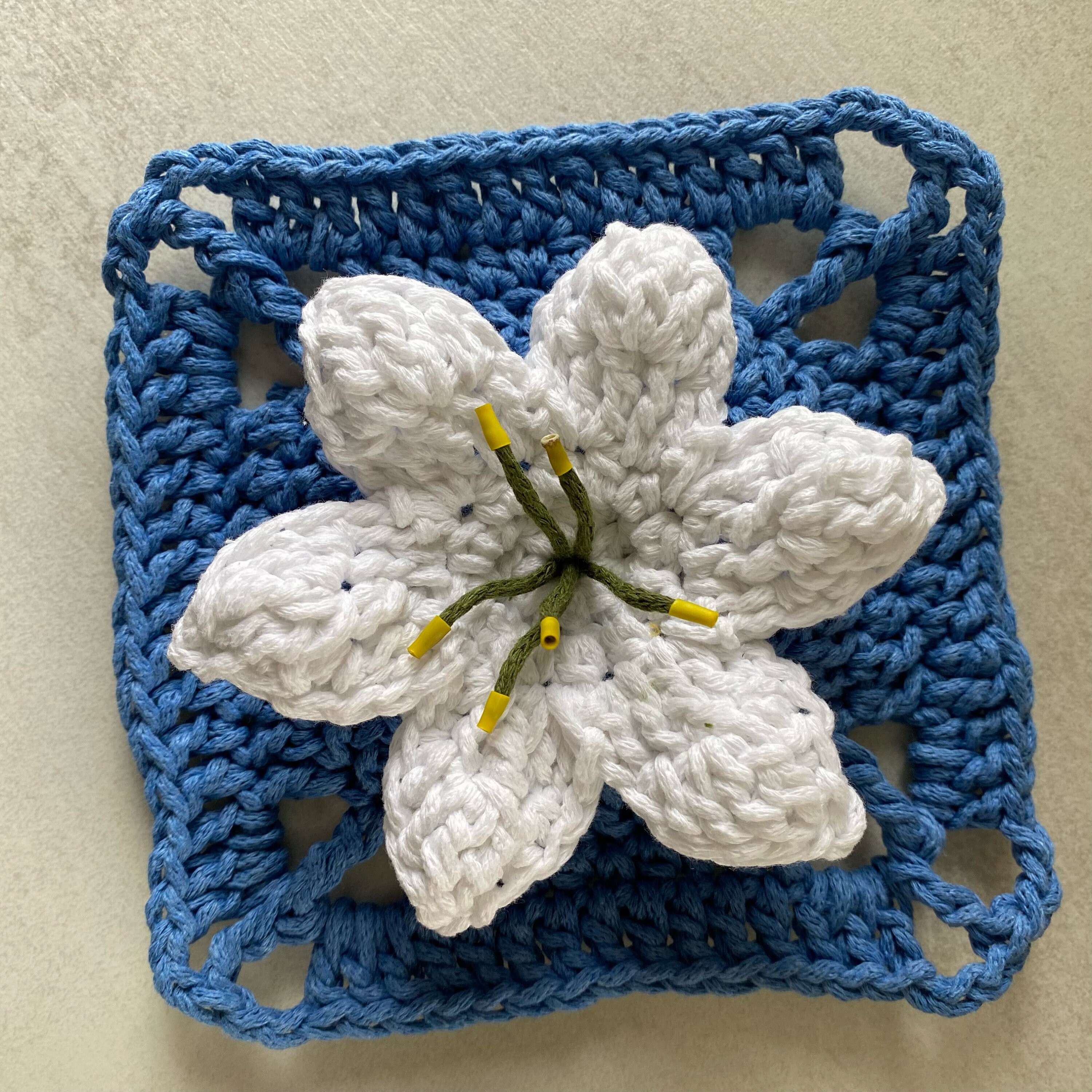 Elegant Crochet Easter Lily Granny Square - Spring Floral Crochet ...