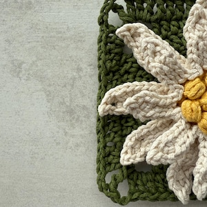 Edelweiss Flower Granny Square Crochet Pattern - Etsy
