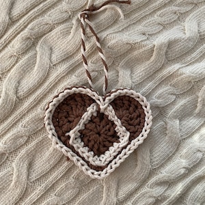 Crochet Gingerbread Heart | Christmas Ornament - Etsy
