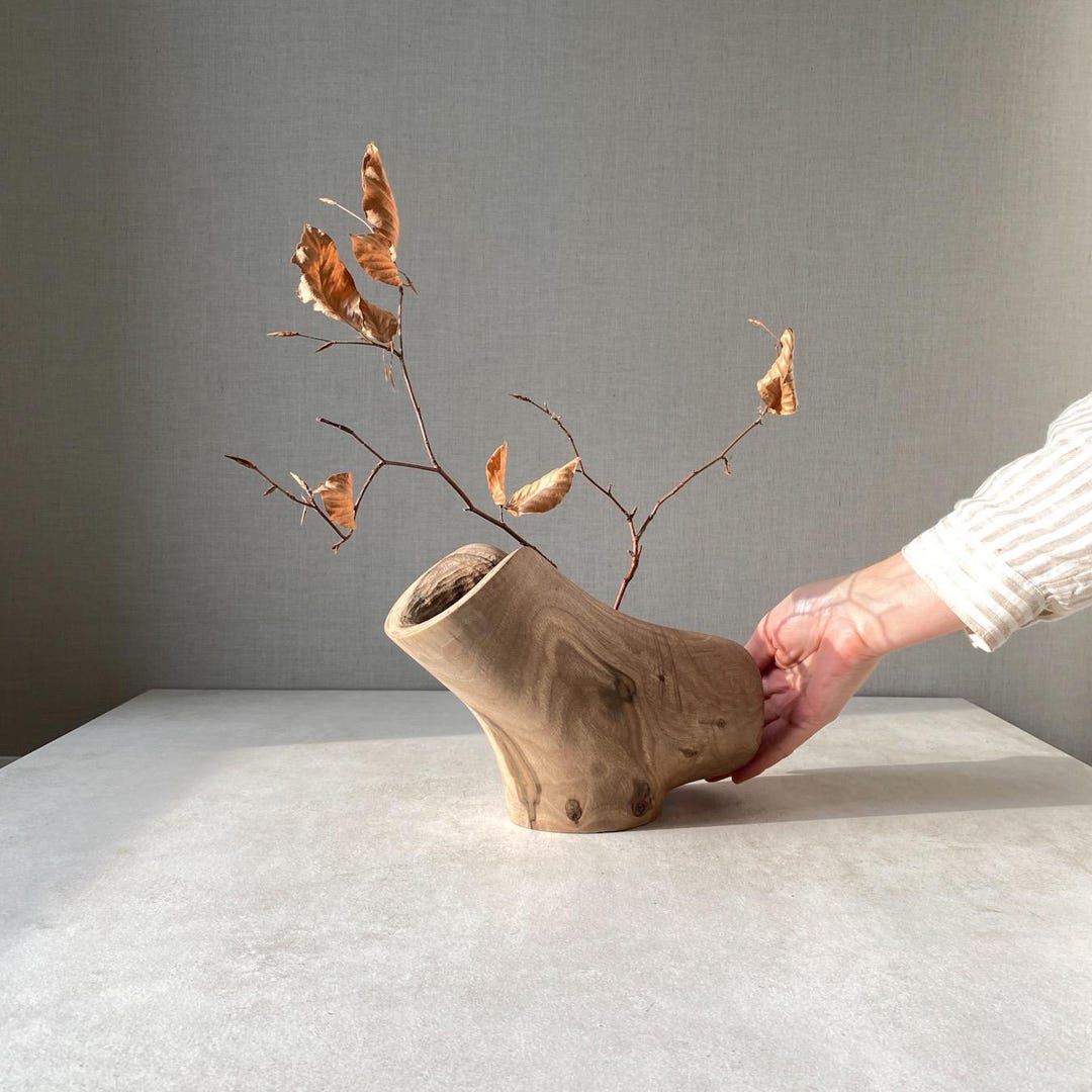 Small Natural Walnut Wood Vase for Dry Flower Bouquet - Handmade ...