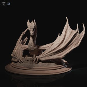 Smaug the Dragon Figurine Iconic Middle-earth Hobbit Collectible for ...