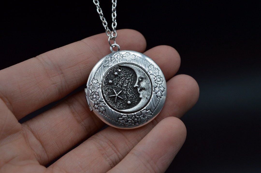 Vintage Moon Locket Necklace, Cottagecore Silver Locket Necklace, Photo ...
