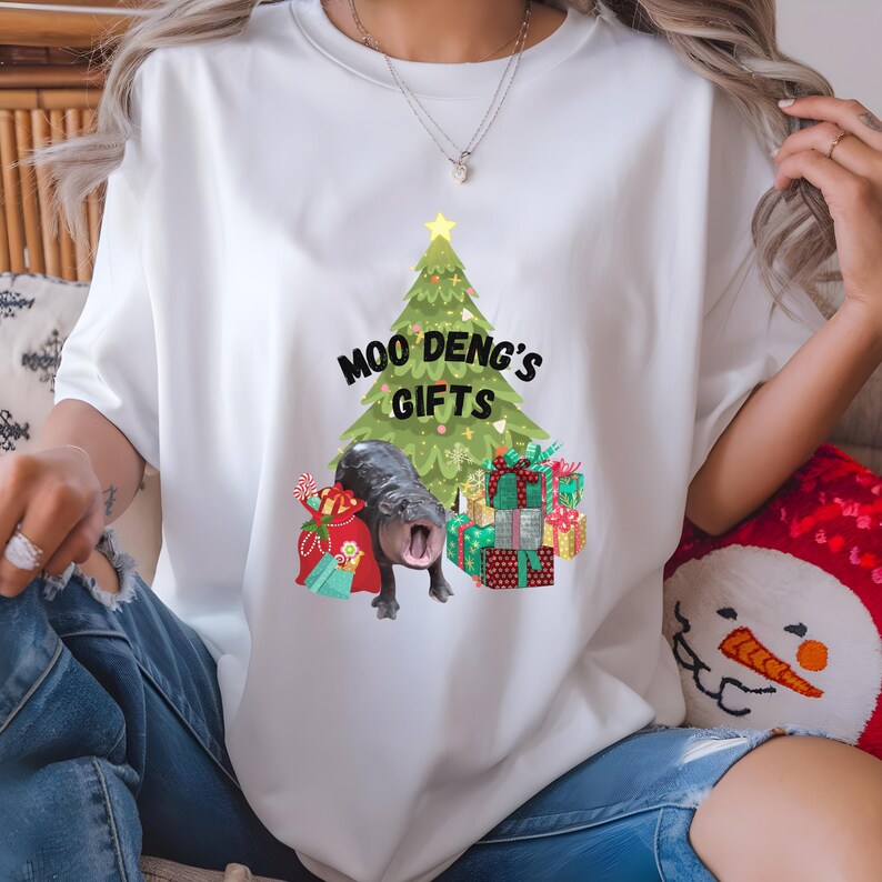 2 Moo Deng Christmas PNG and SVG Layers, Cute Baby Hippo, Moo Deng ...