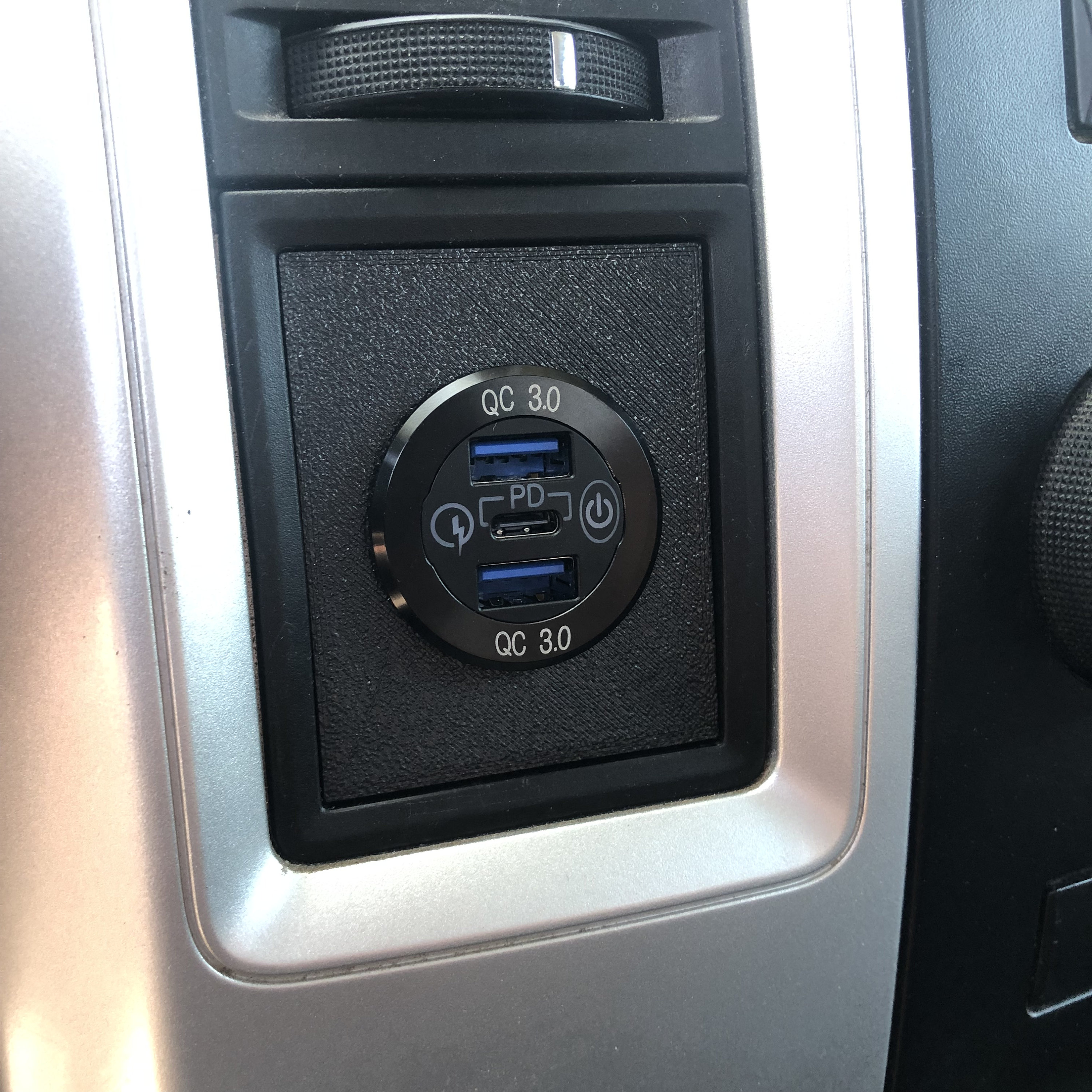 09-12 Dodge RAM Rocker Switch/usb Charger Mount Panel (switches Not ...