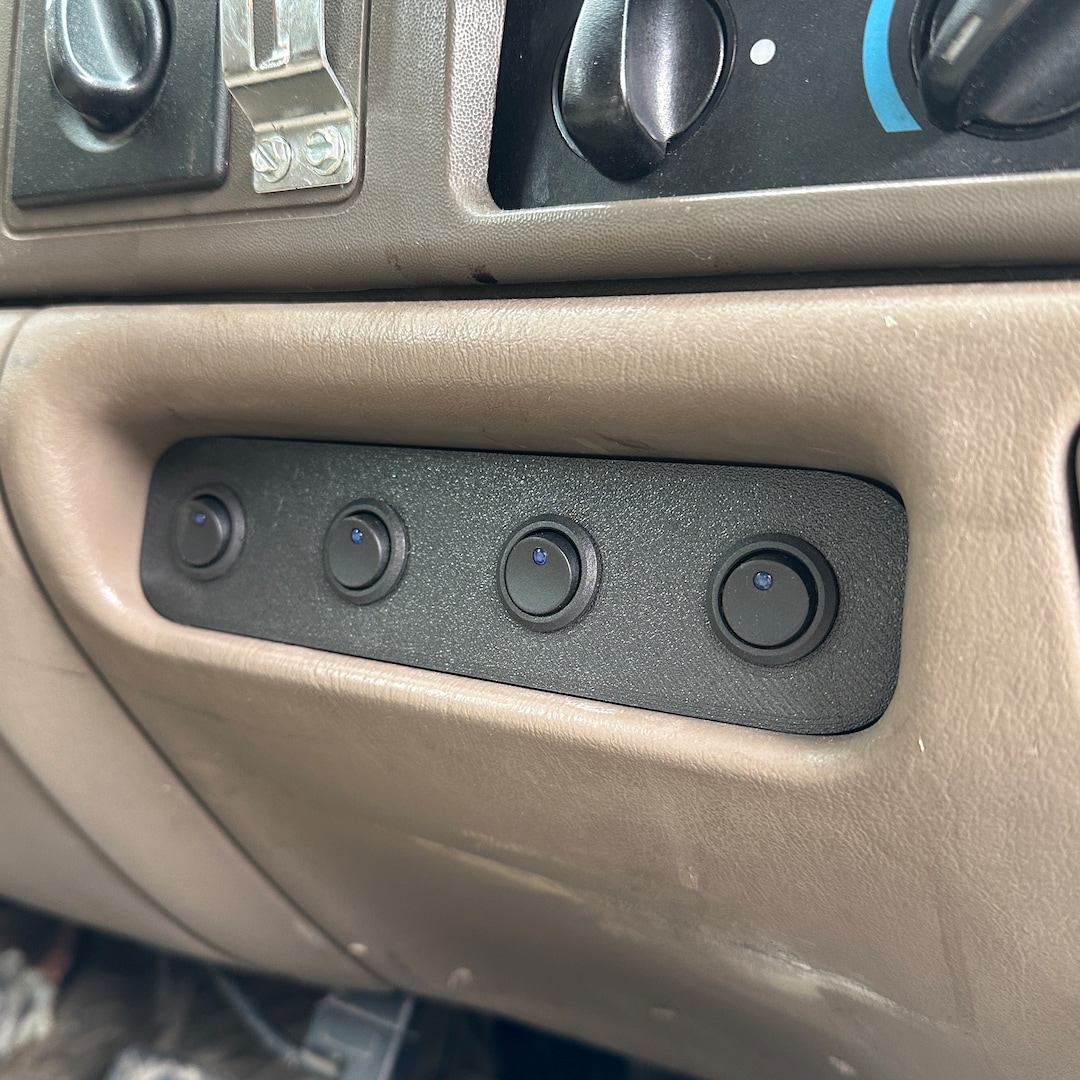 1998-2005 Ford Excursion F250/F350 Rocker Switch Mount Panel (switches ...