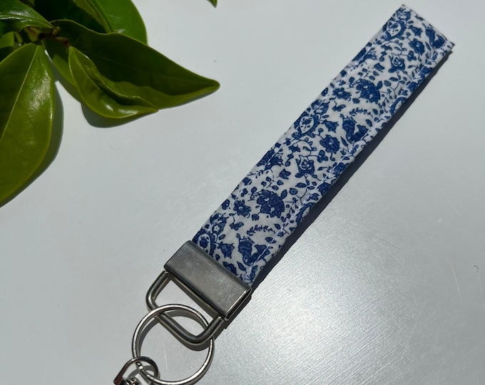 Blue Floral Key Wristlet Key Fob Wristlet Floral Keychain Keyring ...