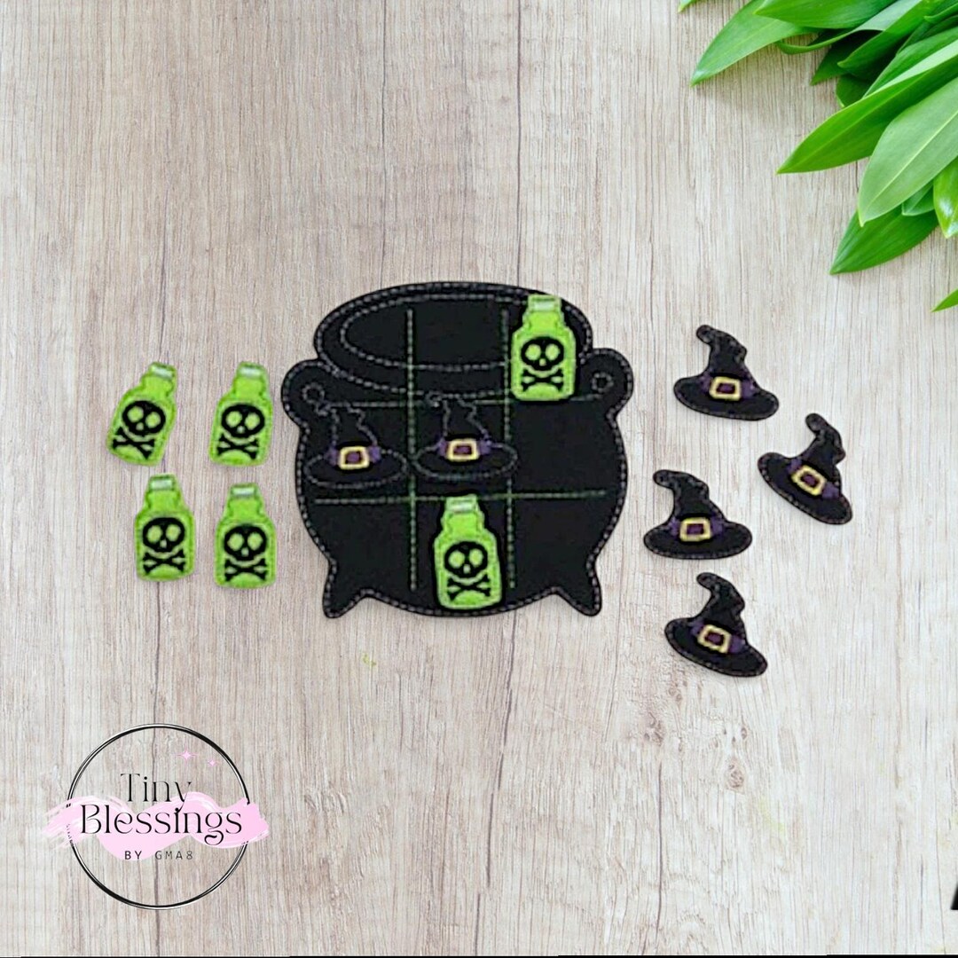 Cauldron Felt Tic Tac Toe Set - Etsy