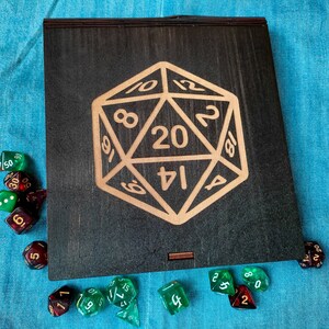 Personalized Dice Box for Dnd, Wooden Dungeon and Dragons Game Box With ...